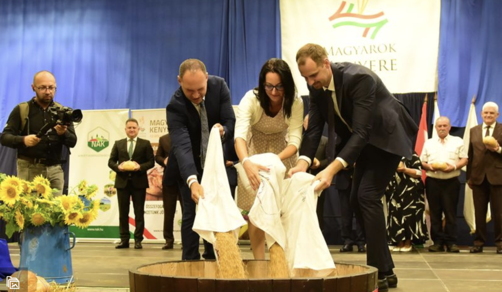 A magyar élet, az összetartozás, a közös jövő van a búzaszemekben ...